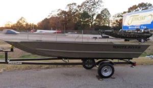 Best Jon Boats For Fishing & The Best Bowfishing Boats – Flat Bottom ...